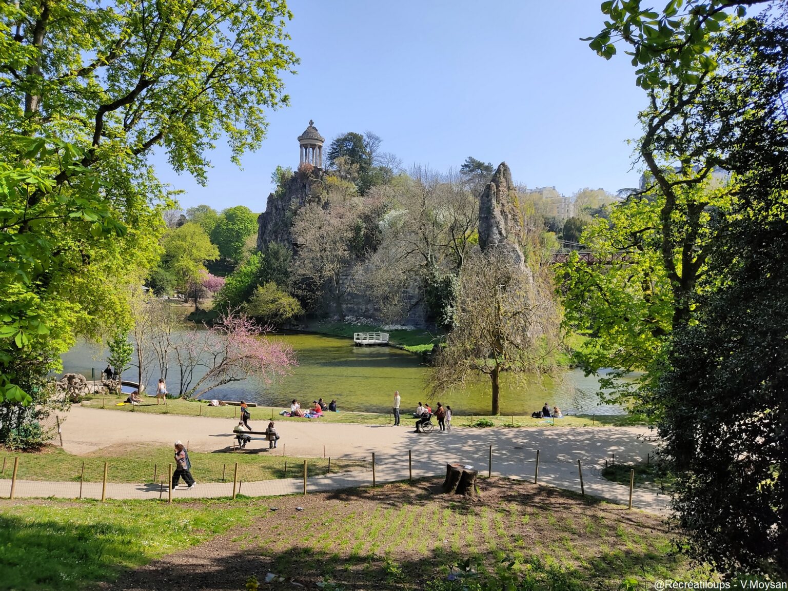 Parc des Buttes Chaumont - Paris 19e - Récréatiloups Île de France